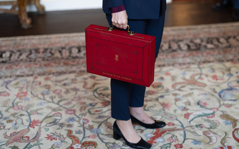 Autumn budget caps salary sacrifice and cash ISAs | The Actuary